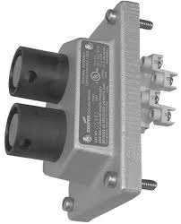 DSD922SA CROUSE-HINDS DSD922 SA TAPA PARA ESTACIONES DE CONTROL EDS 2 ...