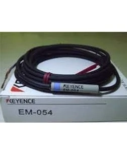 EM-080 EM-080 KEYENCE INDUCTIVE SENSOR 10-30VDC NPN F8 EM080